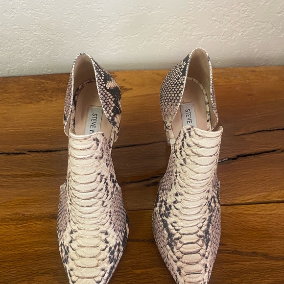 Steve Madden | Shoes | Steve Madden Snake Skin Heels Size 8m | Poshmark